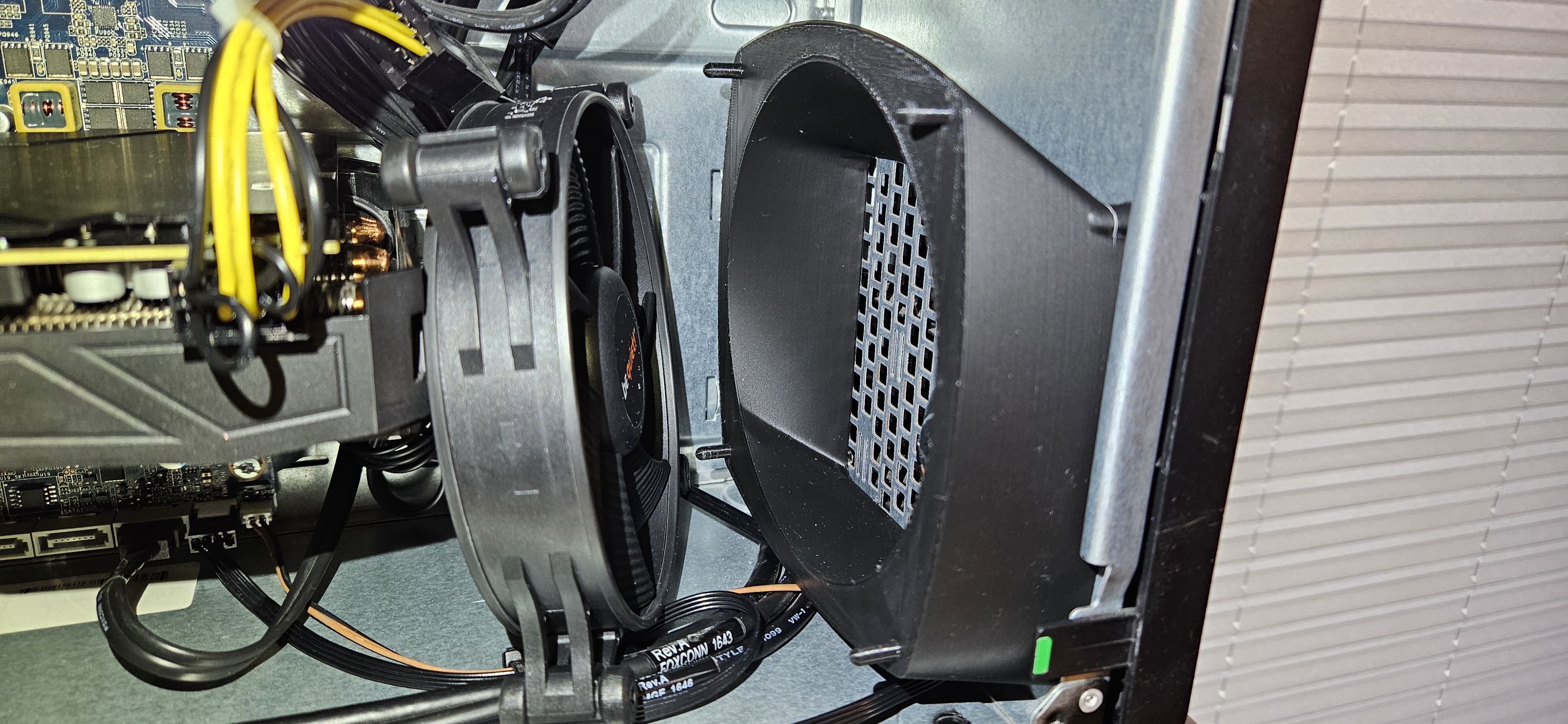 Solved: PIN out of Z440 memory fan connector? - HP Support Community ...