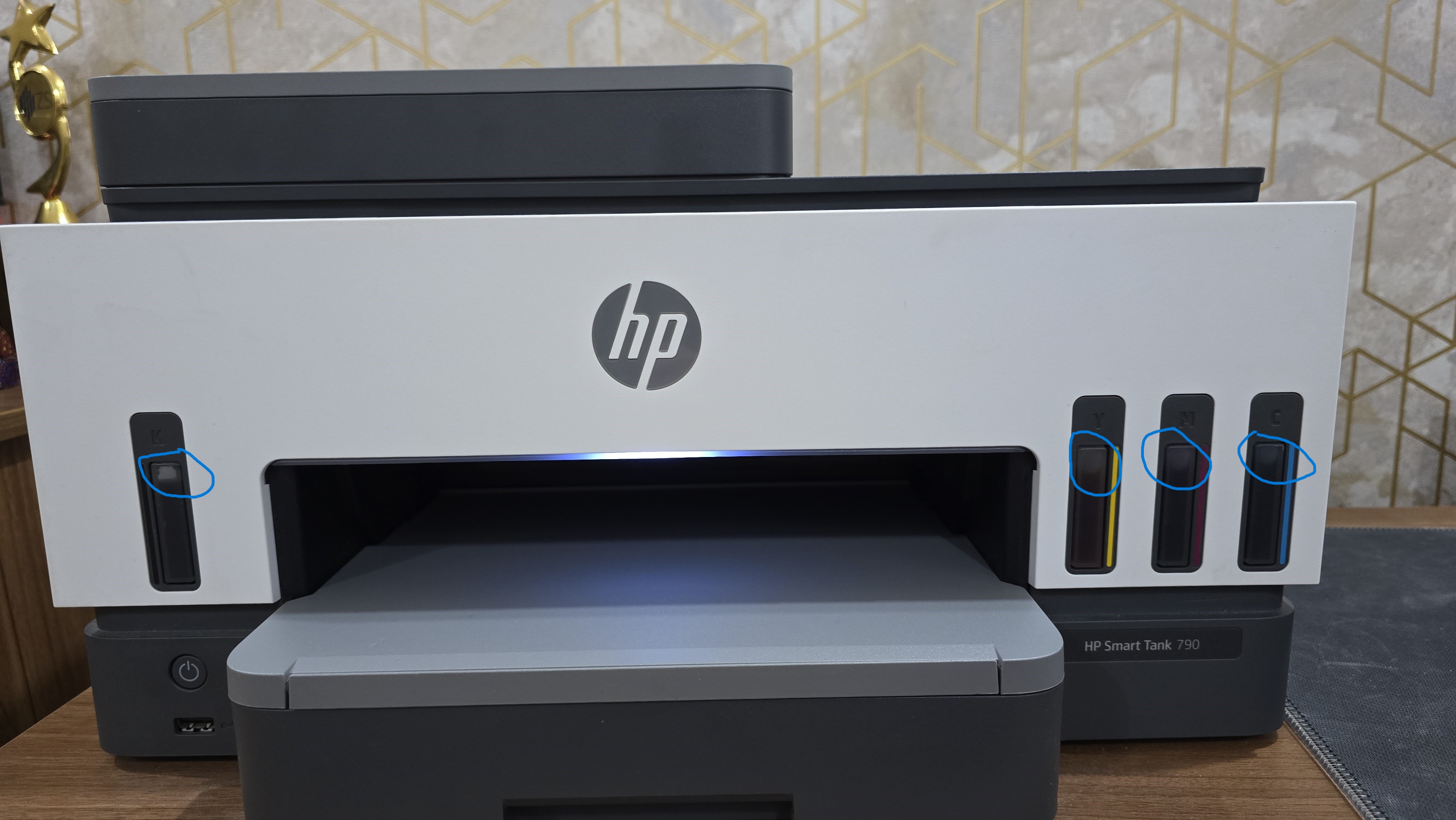 HP Smart Tank 790: Tank level LED lights isn't working - HP Support ...