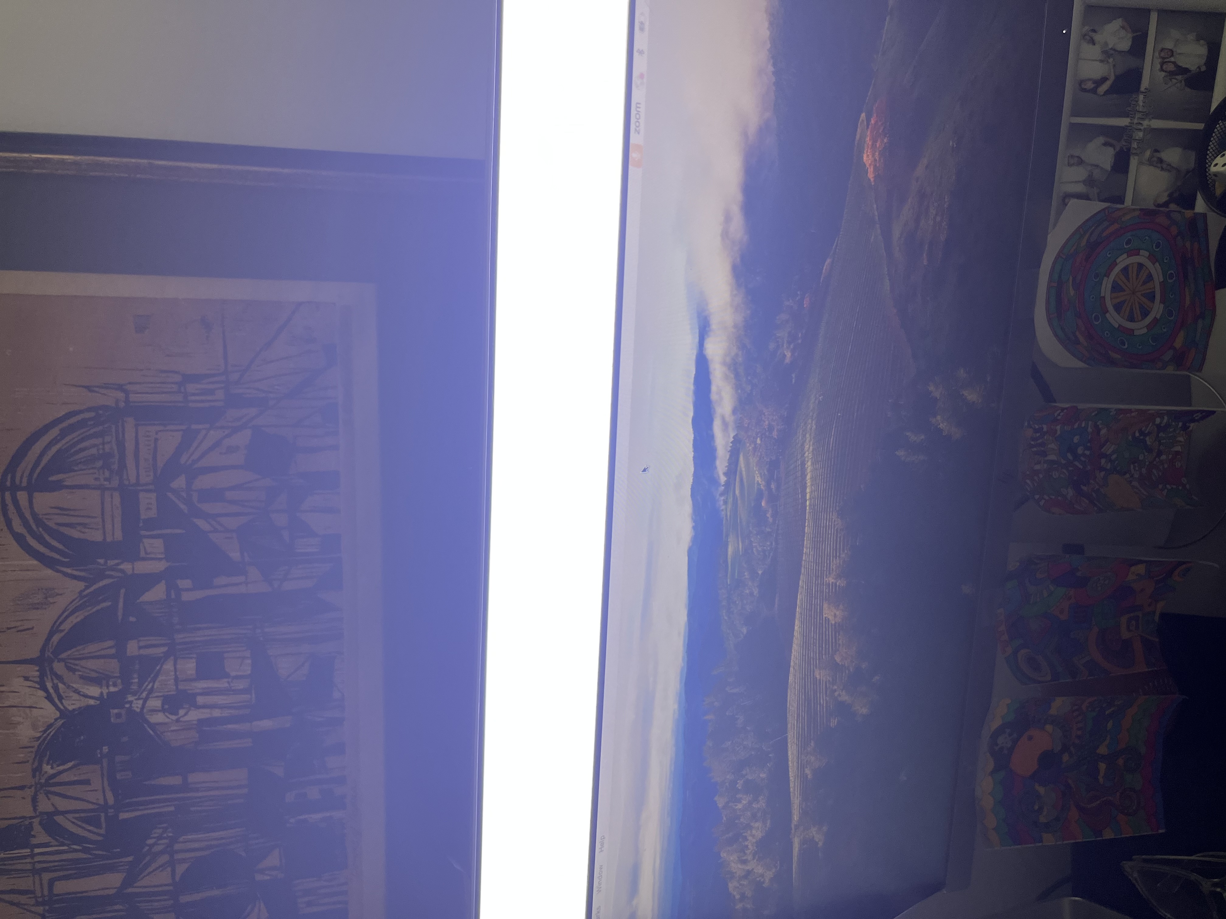 Screen falling off monitor - HP Support Community - 9090855