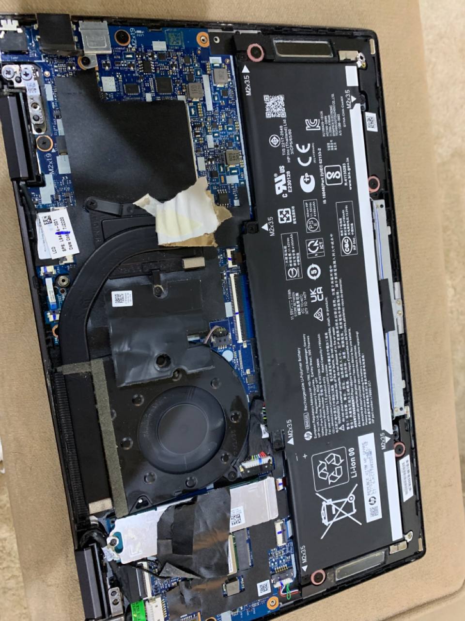 Solved: BIOS clock won't update unless certain area is pressed - HP ...