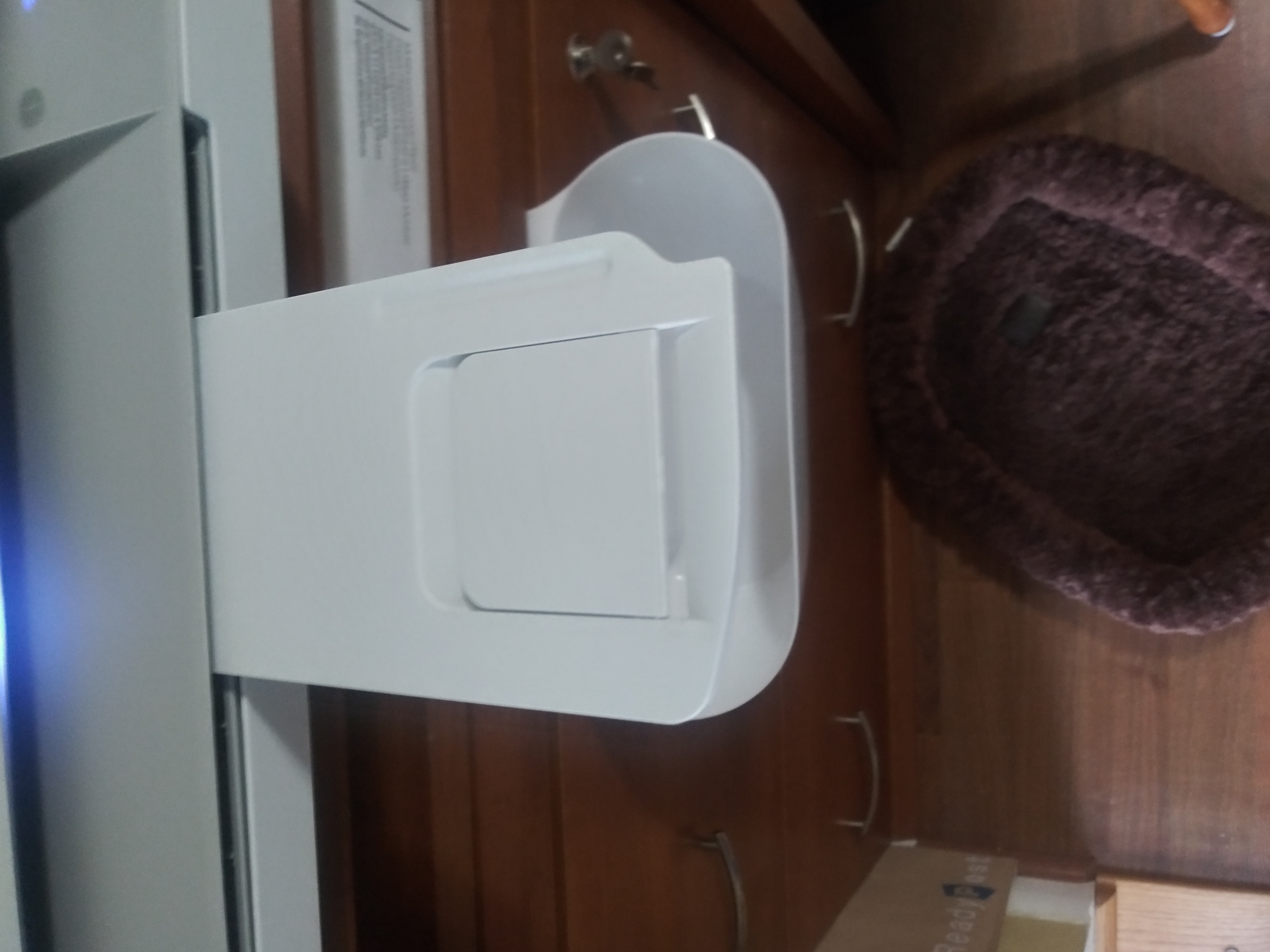 How does one retract the output page extender on a HP Envy P... - HP ...