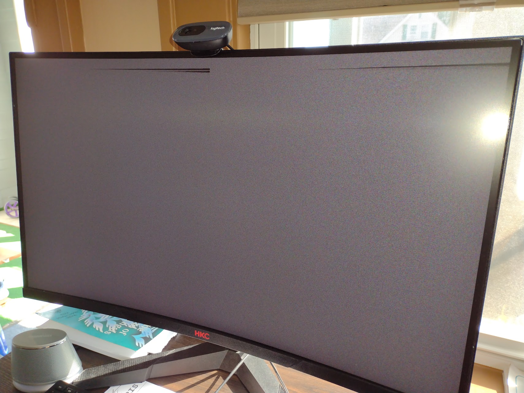 Solved: Monitor/GPU static screen - HP Support Community - 9158792