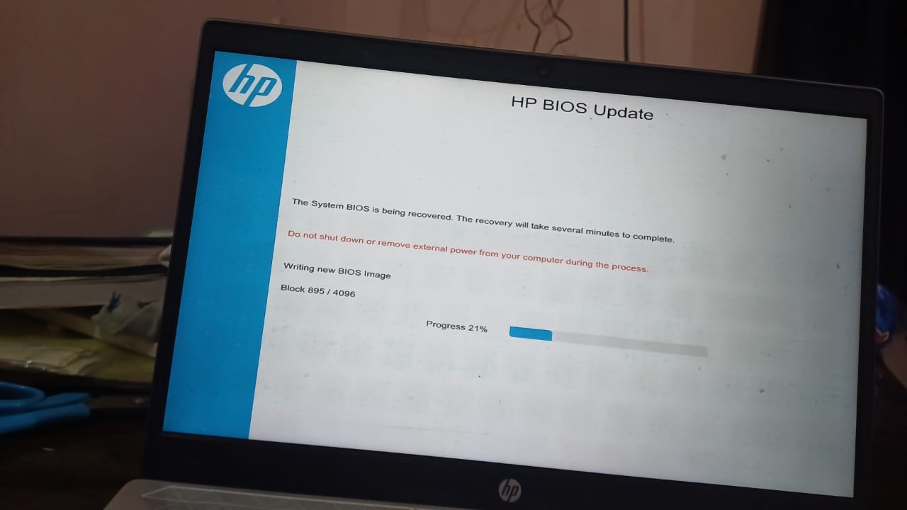 Screen stuck while bios update - HP Support Community - 9172064