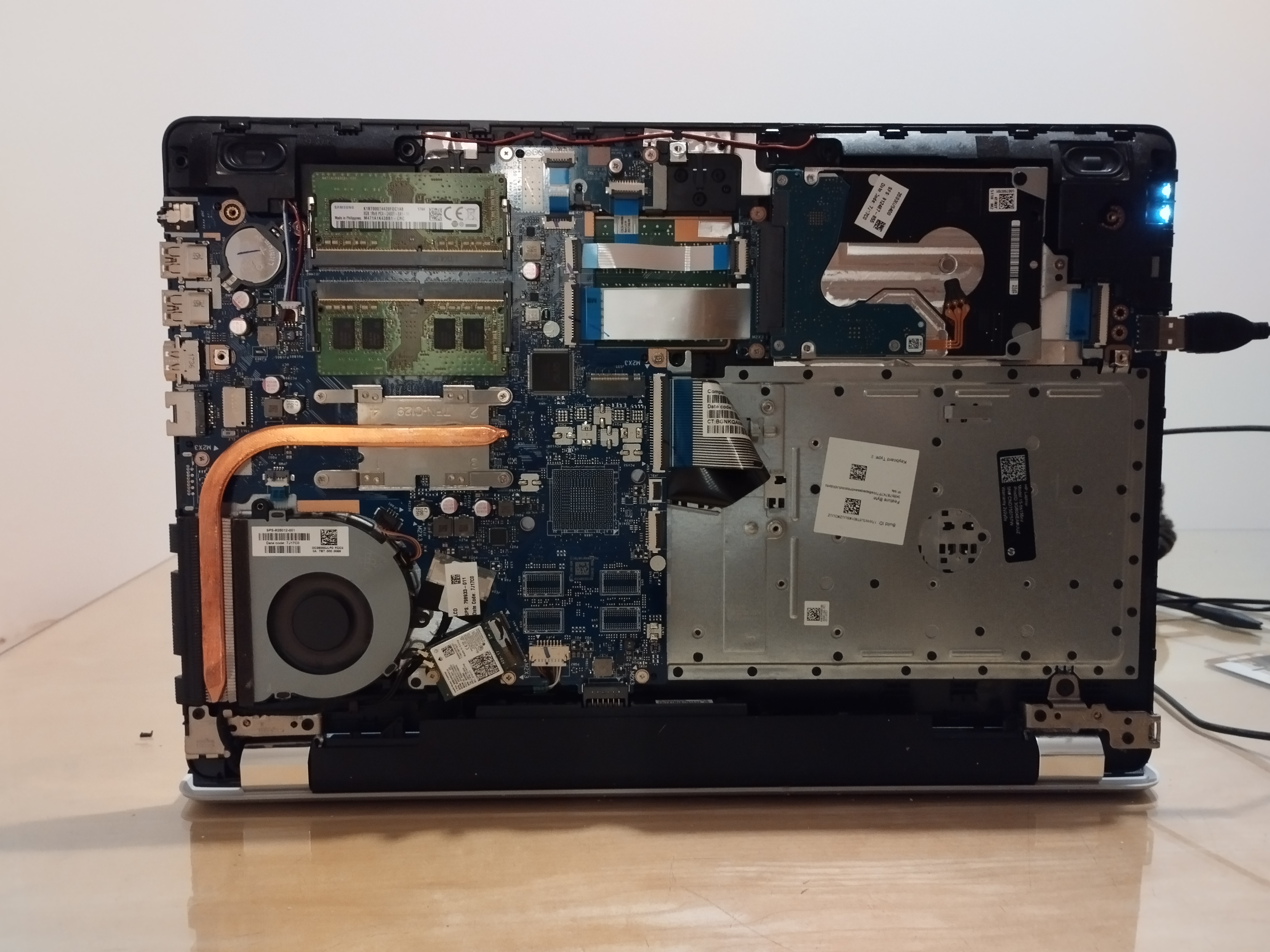 Solved: How to clean my laptop inside? HP Notebook - 15-bs156nz - HP ...
