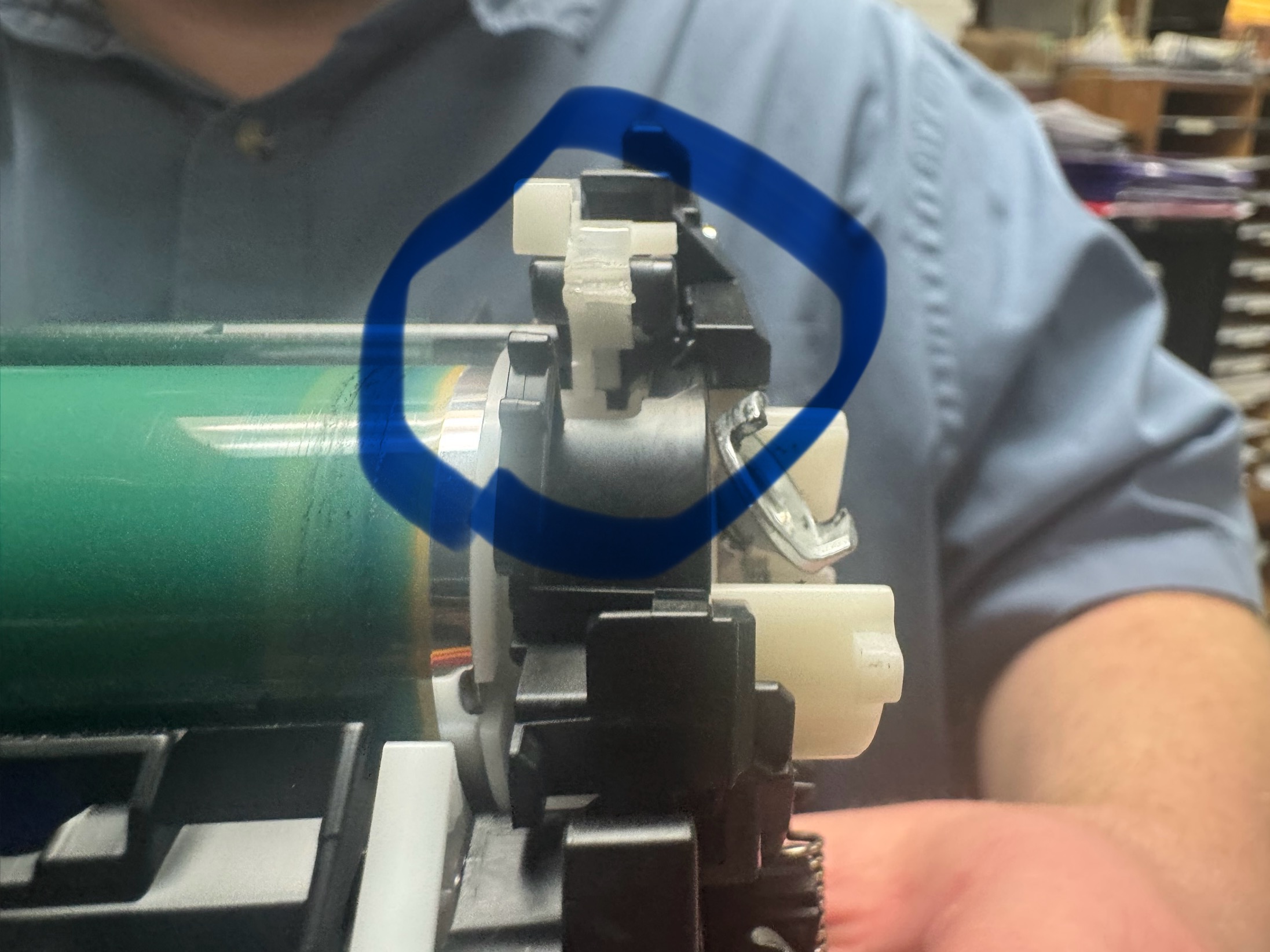 Laser Jet enterprise m607 broken clip - HP Support Community - 9327673