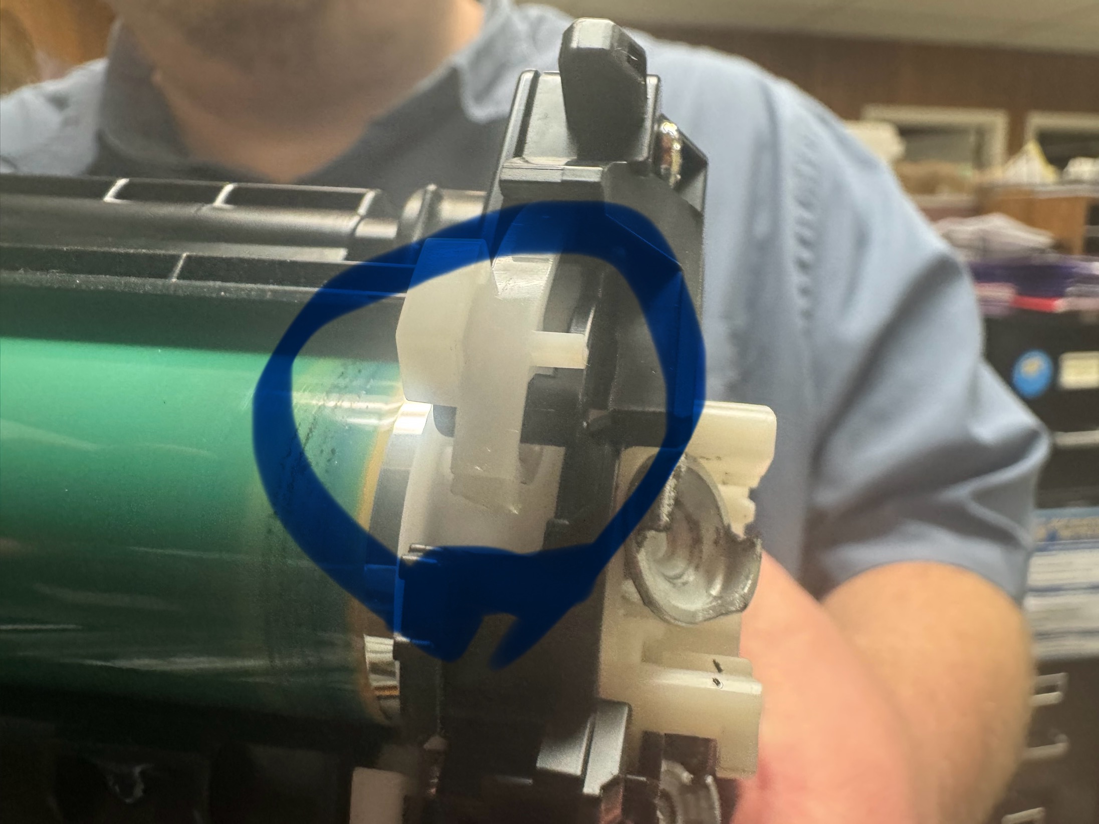 Laser Jet enterprise m607 broken clip - HP Support Community - 9327673