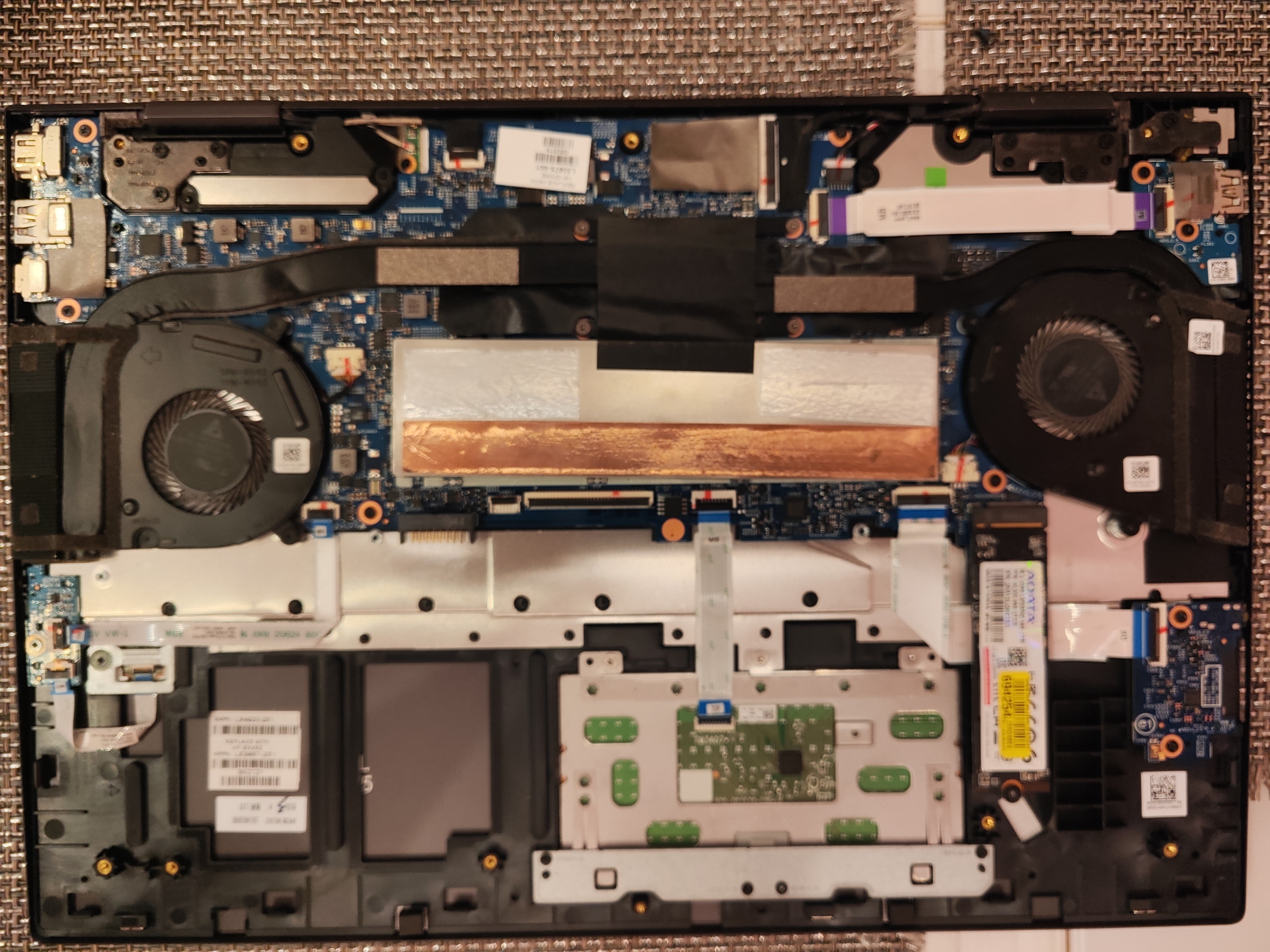 Solved: The keyboard started to malfunction - the keys "8", "i", "k ...