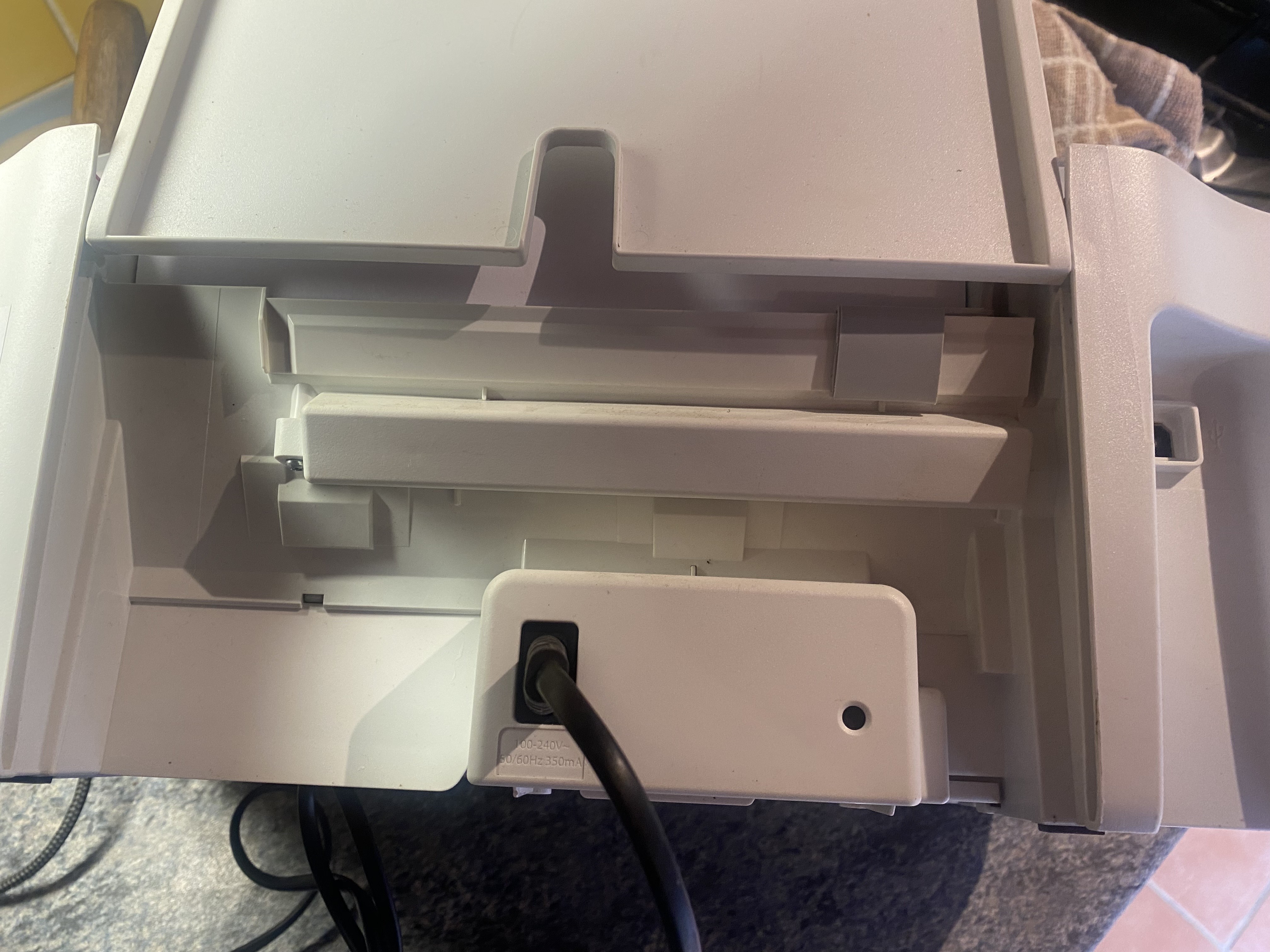 Deskjet 2633 refusing to connect to wifi - NO USB PORT - HP Support ...