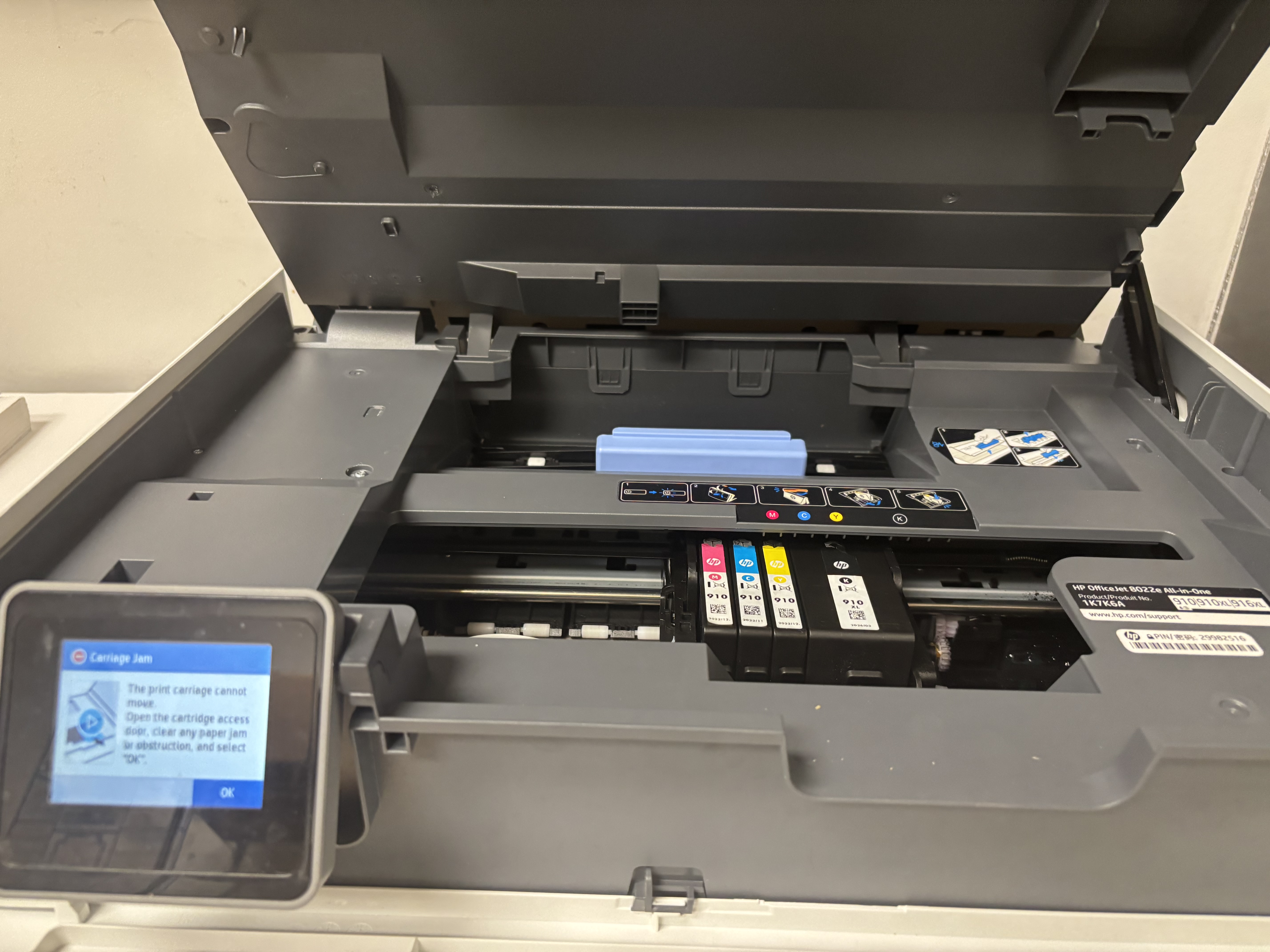 Print Carriage keeps getting stuck in the middle of the prin... - HP ...