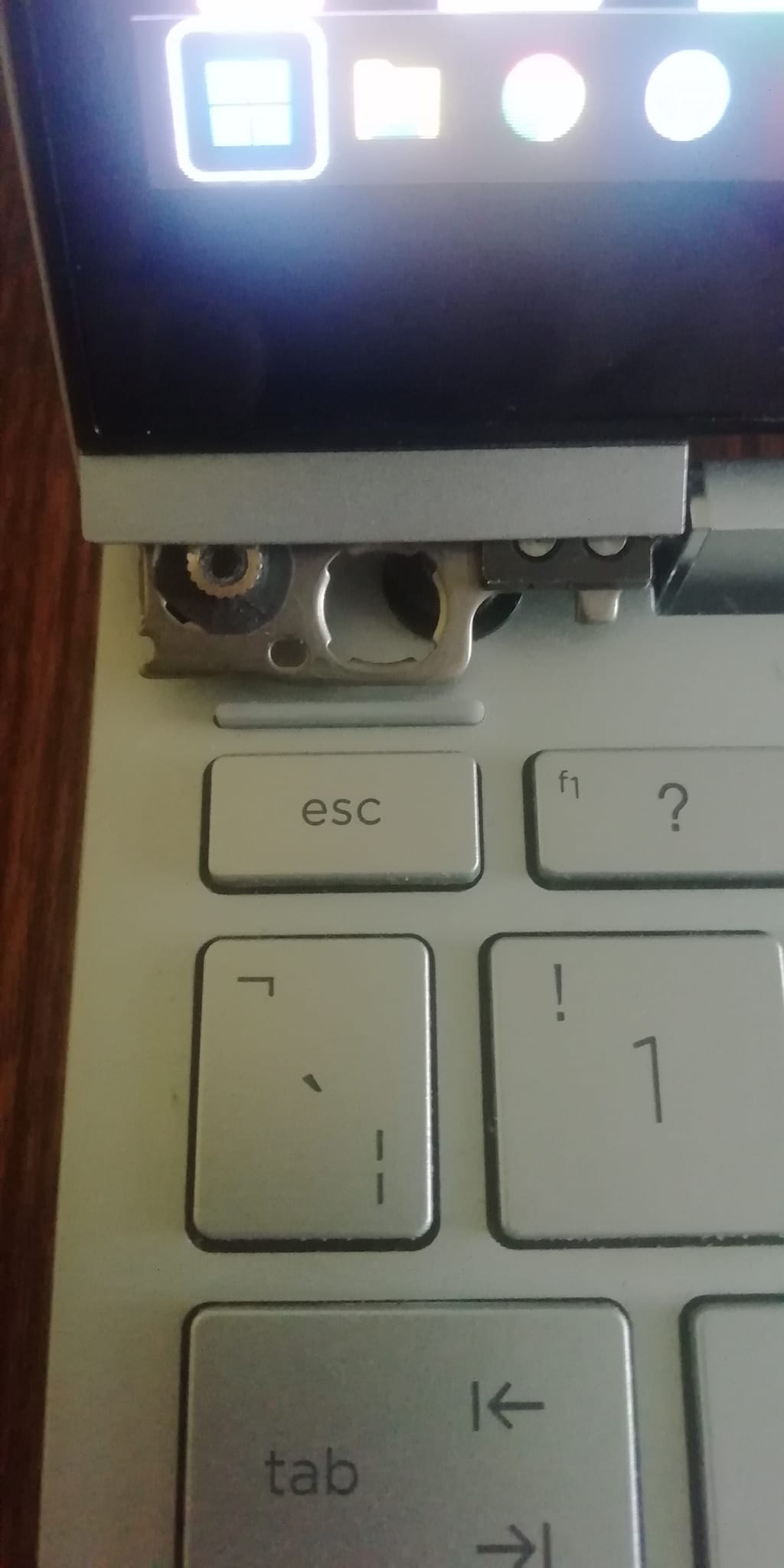 Solved: HP Envy x360 Screen break - HP Support Community - 9438115