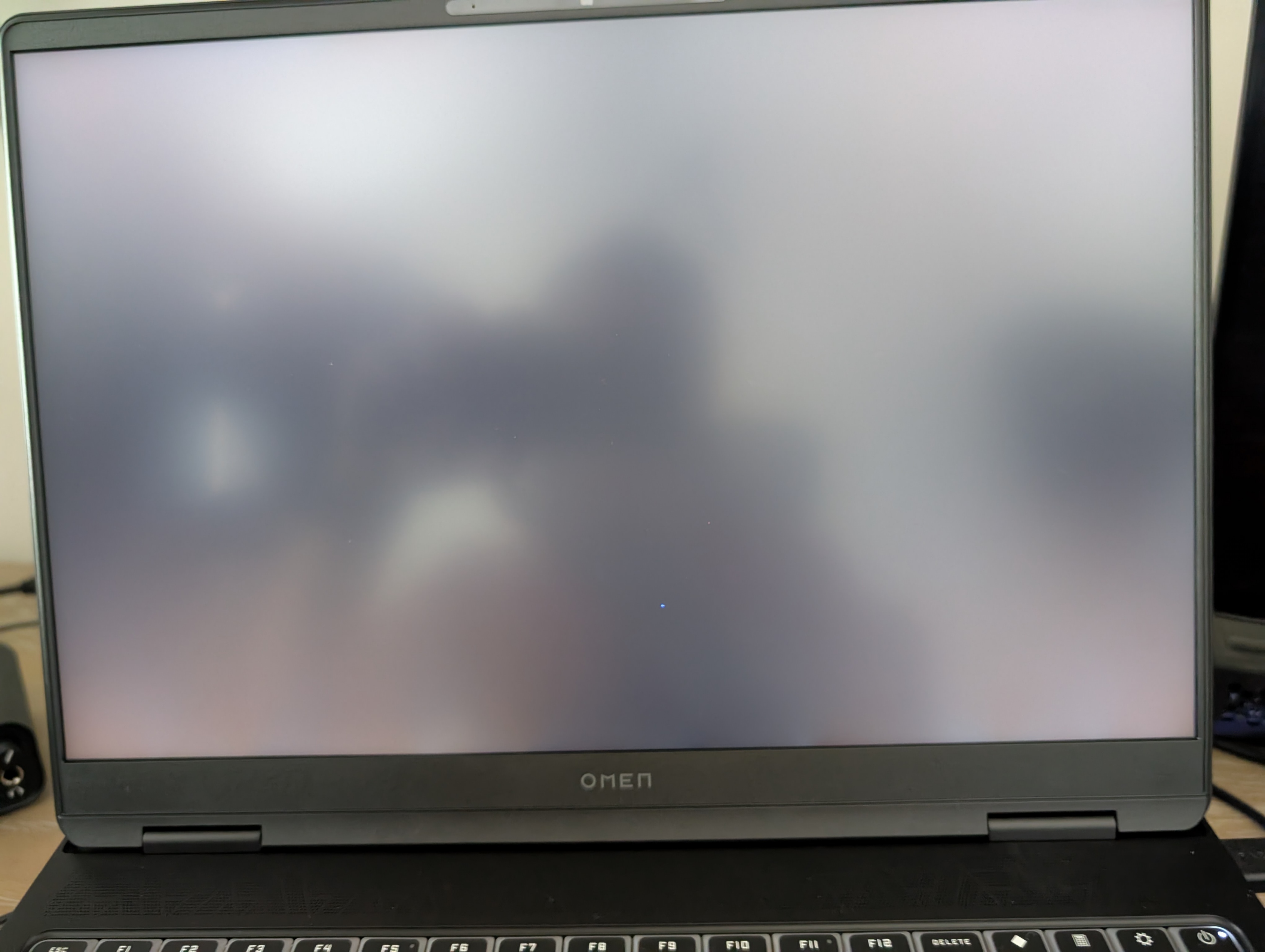 Stuck blue pixel on a brand new HP Omen max laptop - HP Support ...