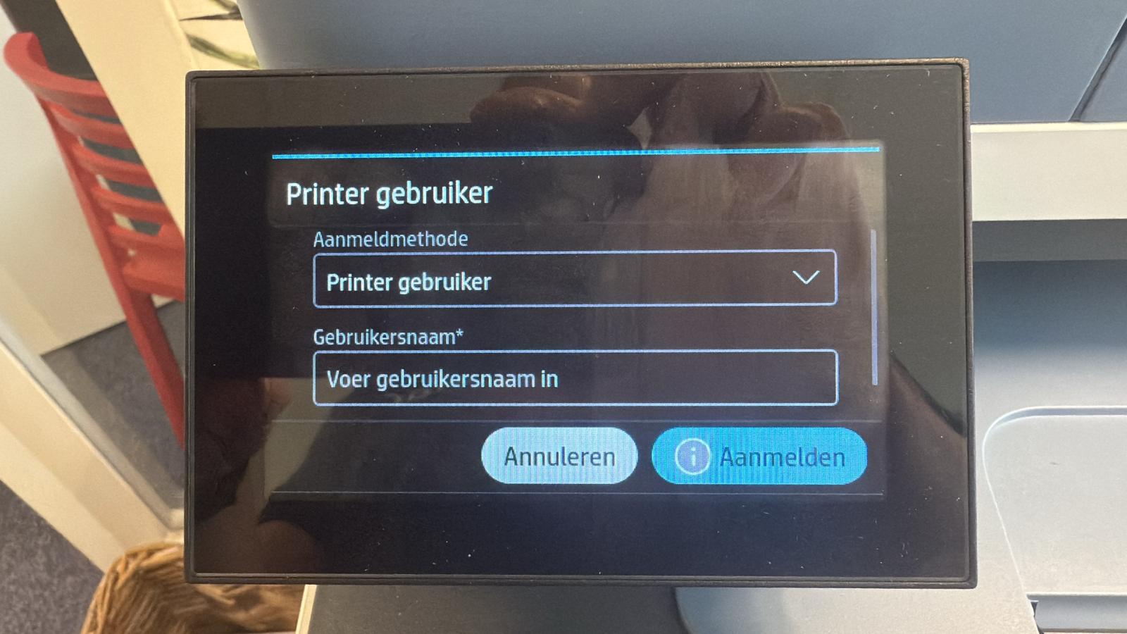 Printer asks for user account login while guest permissions ... - HP ...