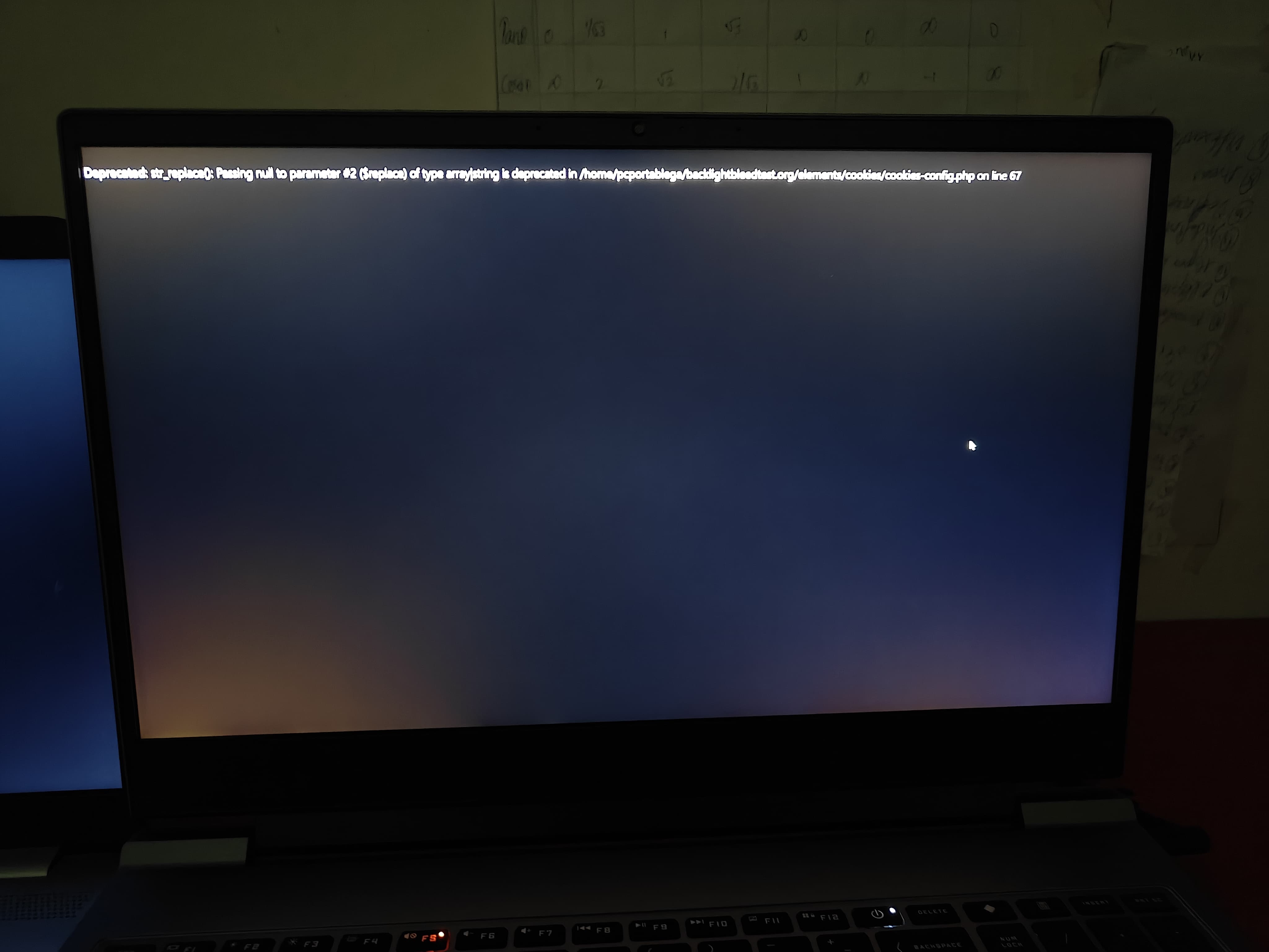 Backlight bleeding - HP Support Community - 9450688