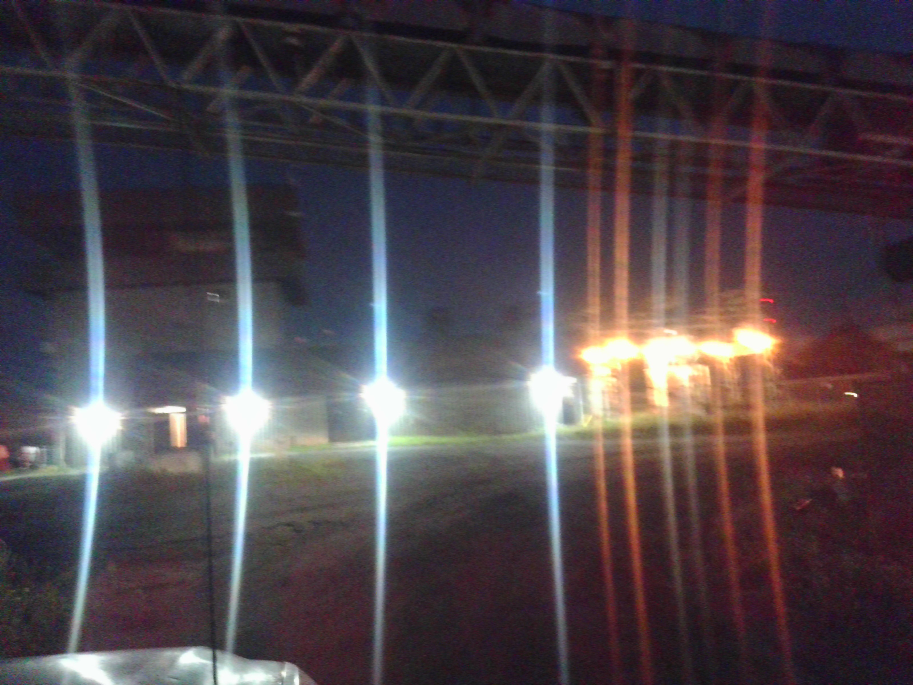 Elite X2 Tablet camera star effect around lights at night - HP Support ...