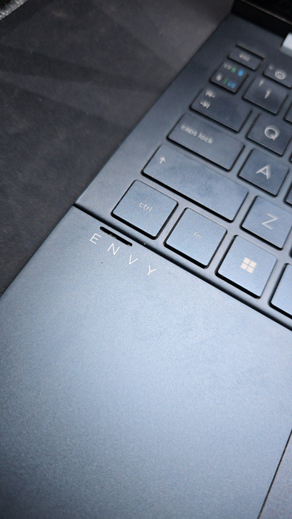 HP ENVY X360 rubber bumper for screen - HP Support Community - 9473379