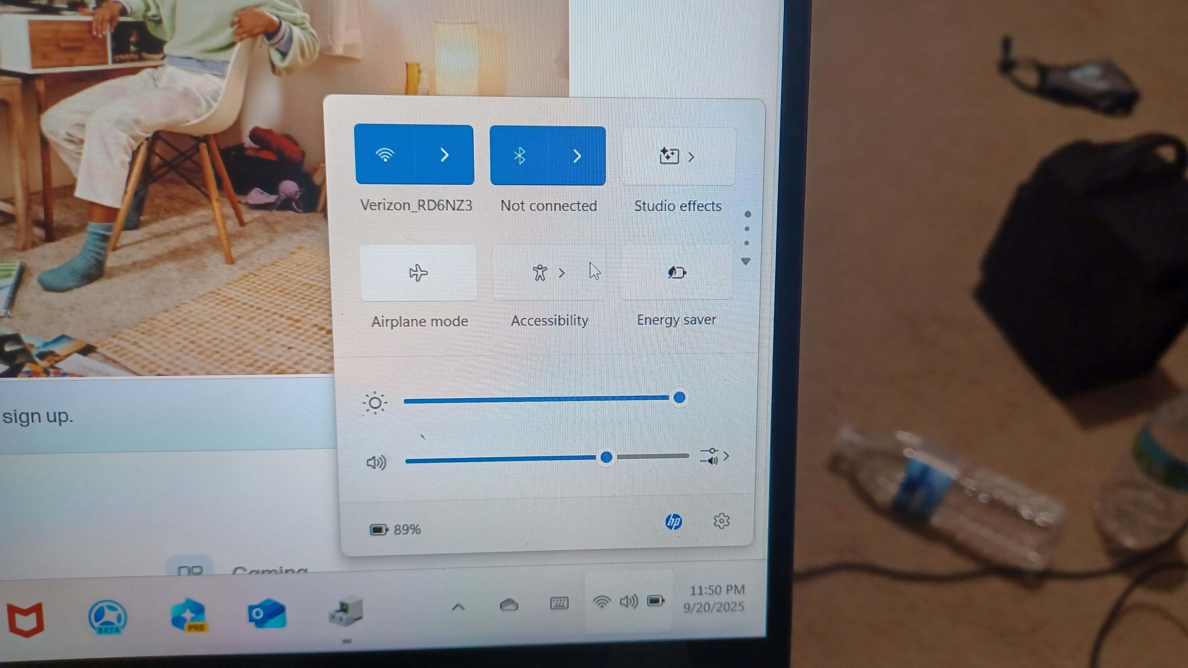 Omnibook x flip 16 AI stuck in tablet mode - HP Support Community - 9491024