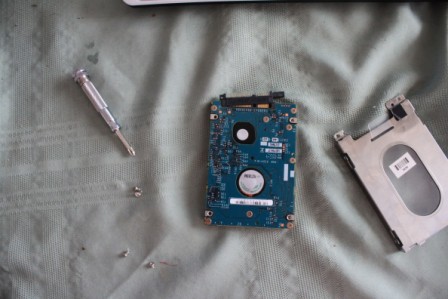 Solved: HP dv6000 hard disk upgrade - HP Support Community - 479335